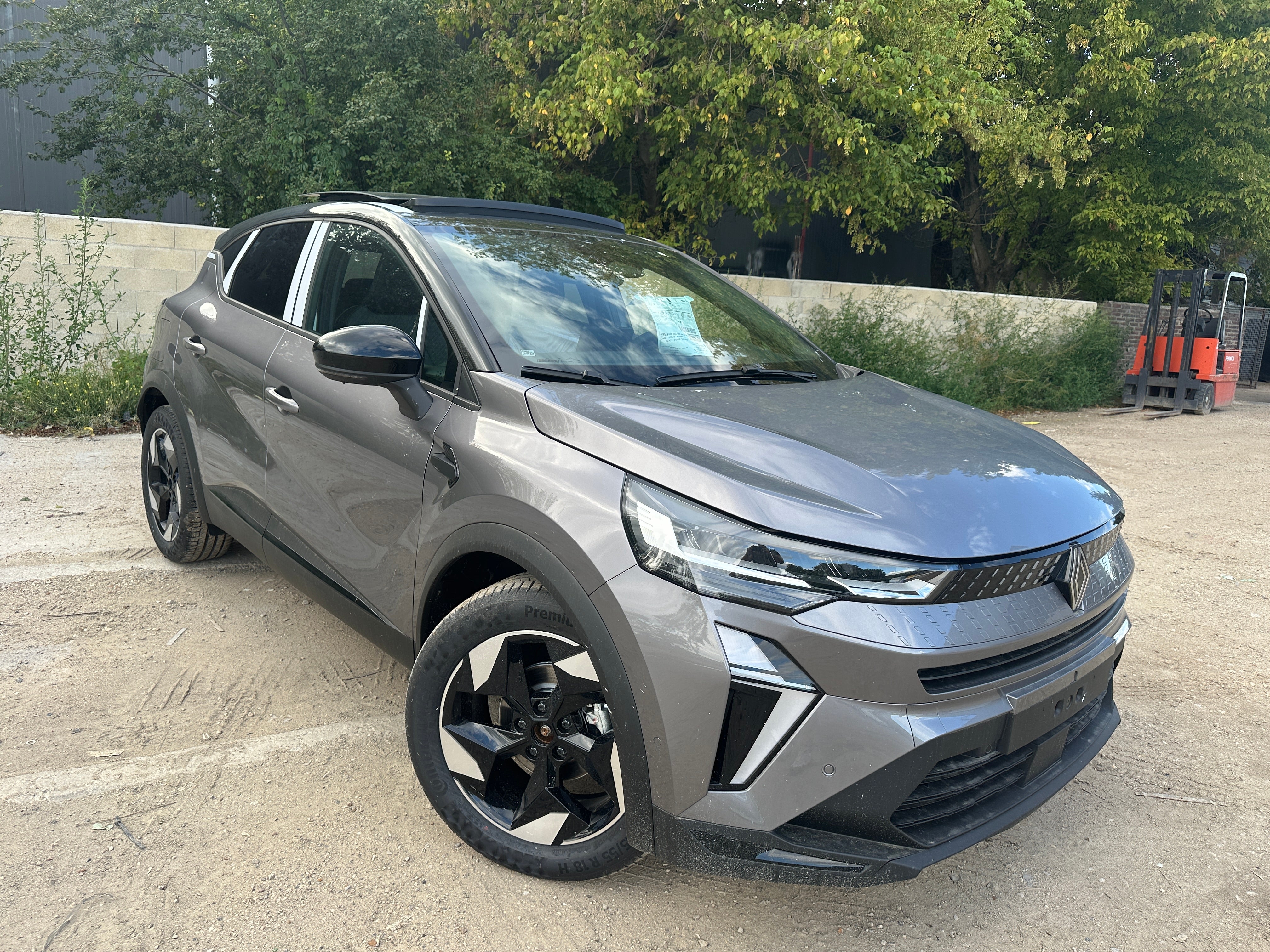 Renault Captur Phase 2 Techno 1.3L Tce 155ch BVA ESSENCE 2026 BOITE AU ...